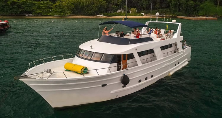 Yacht 82 ft - Alfamar Charter - Rent of boats, schooners and yachts in ...